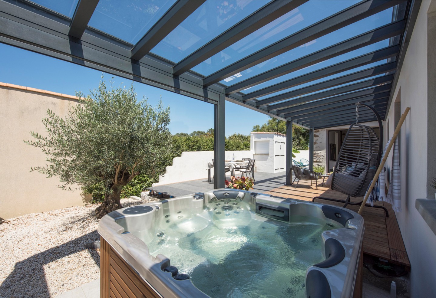 Protéger son spa avec une pergola | Gustave Rideau Protéger son spa avec une pergola | Gustave Rideau