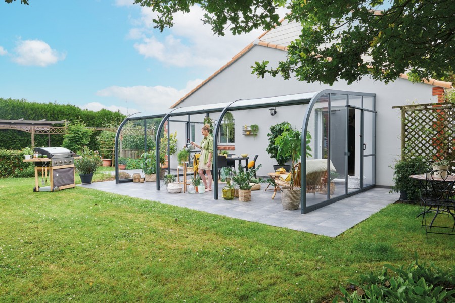 Ombrager une terrasse : 8 solutions efficaces pour profiter de votre ...